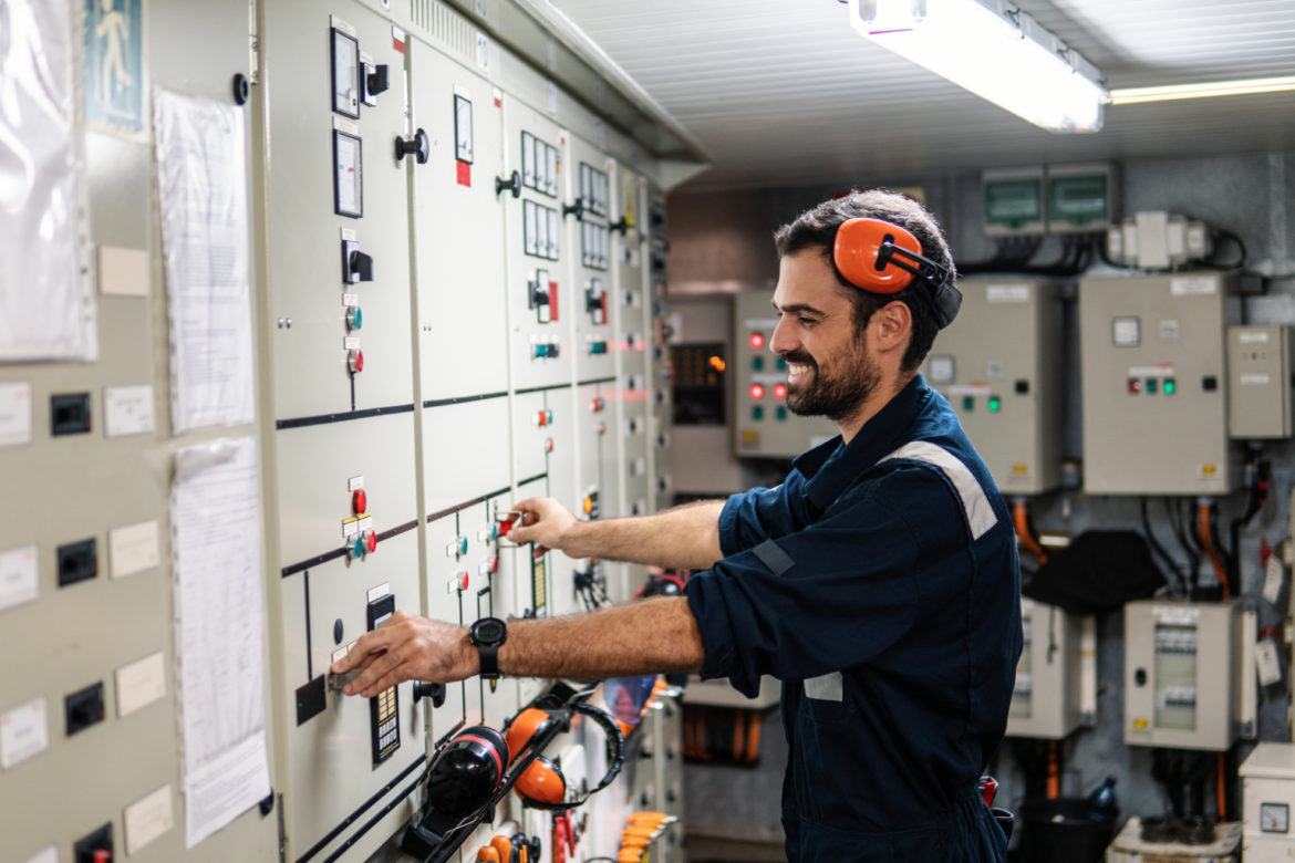 Operational Engine Courses – QMS Maritime Training Center